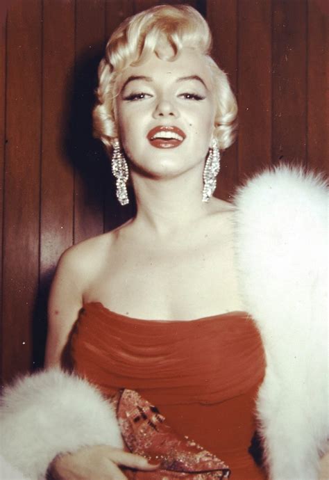 5 Marilyn Monroes Incredible Fur Styles Haute Acorn