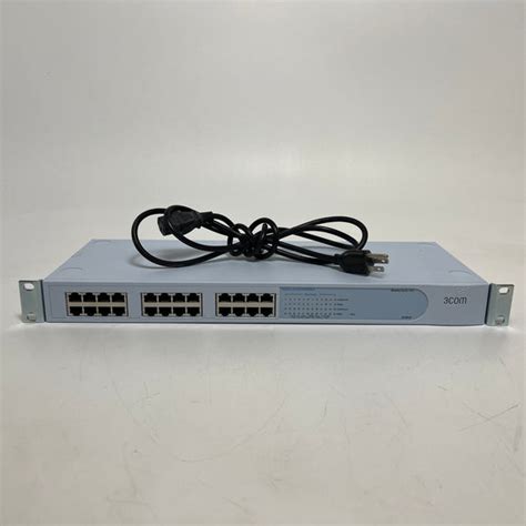 3COM Baseline Switch 2824 3C16479 24-port Unmanaged 10/100/1000 Gigabi ...