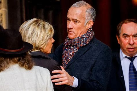 Évelyne Dhéliat encore un cancer