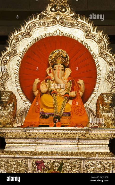 Pune Maharashtra 19 September 2023 People And Devotee At Famous