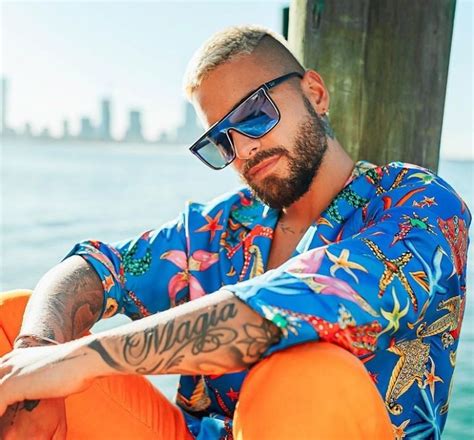 Descubre La Colección De Gafas De Sol De Maluma Ya Son Tendencia Mdz