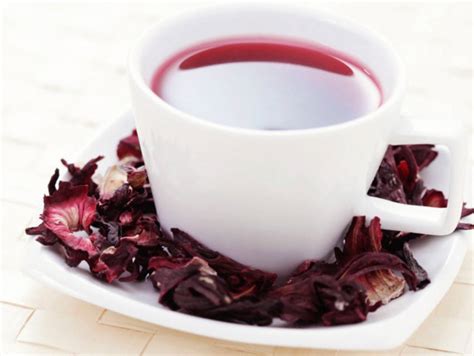 Como fazer o chá de hibisco corretamente WeMystic Brasil