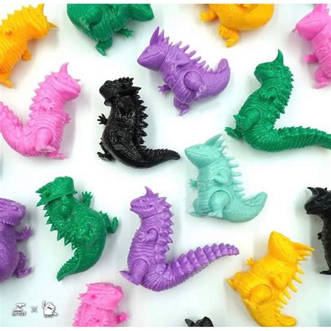 Mini Sofubi 蠑螈超獸 守宮超獸 鬆獅超獸 Monster Hiro Intoy 蝦皮購物