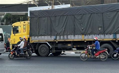 Danh Tính 3 Thanh Niên Tử Vong Sau Va Chạm Giữa Xe Khách Và Xe Máy Kẹp