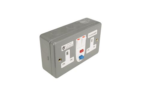 Timeguard 30a Bs Fixing Active Rcd Socket Plastic Surface Mount