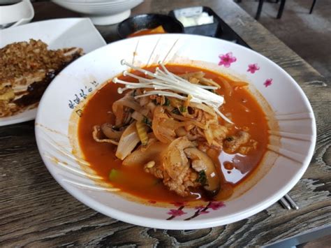 대구 봉덕동 맛집 현짬뽕 계란후라이 얹어진 옛날식 볶음밥 불맛나는 차돌짬뽕~ 네이버 블로그