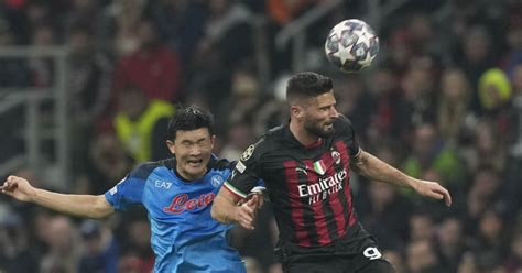 나폴리 Ucl 8강 1차전 Ac밀란에 패배‘옐로카드 김민재 2차전 못 뛴다