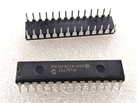 Microcontroller Chip Pic18f452 Ipt Microcontroller Wholesale Trader