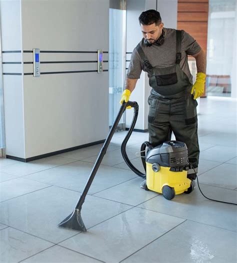 High Performance Vacuum Cleaner Suppliers For Hotels Restaurants
