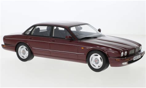 Diecast Model Cars Jaguar Xj 118 Cult Scale Models R X300 Metallise Red Rhd 1995