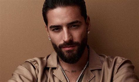 Maluma enciende fuego con la nueva sesión de fotos de Hugo Boss