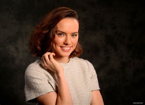 Daisy Ridley Pictures Gallery 34 Film Actresses