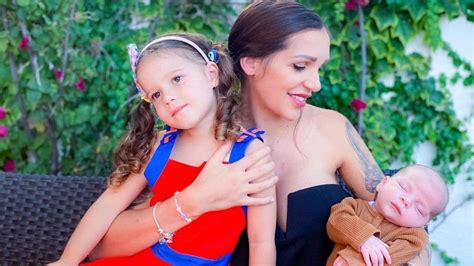 Julia Paredes Mamans Et Célèbres De Retour à Dubaï Elle Se Confie
