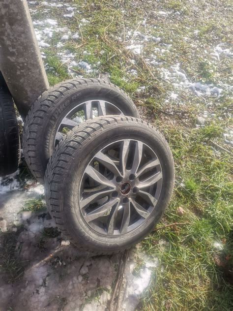 Зима пришла всё таки. — Suzuki SX4 (1G), 1,6 л, 2008 года | шины | DRIVE2