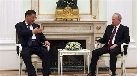 Guerre en Ukraine la CPI émet un mandat d arrêt contre Vladimir Poutine et sa commissaire aux