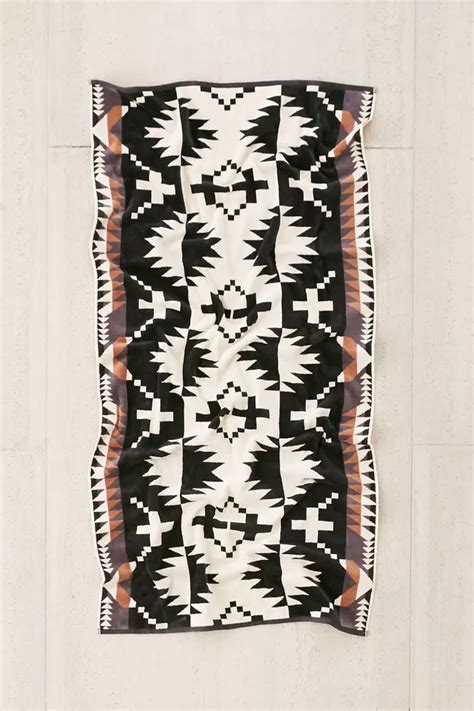 Pendleton Spider Rock Bath Towel Urban Outfitters