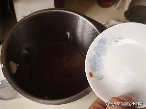 “老得慢”的女人，多半爱吃这3种食物，全都吃过的，就偷着乐吧