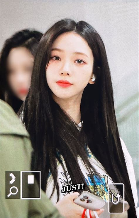 Unedited Photos Of Aespas Karina At The Airport Are Leaving Everyone
