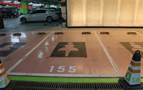 China Introduces Women Only Parking Spots That Are Wider And Pink