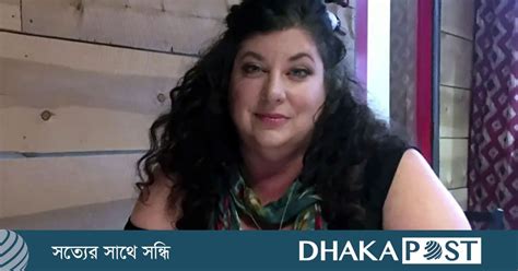 বাইডেনের বিরুদ্ধে নিপীড়নের অভিযোগকারী সেই নারী রুশ নাগরিকত্ব চান