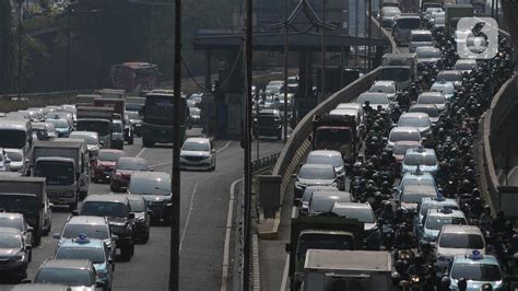 Aturan Pembatasan Usia Kendaraan Di Jakarta Tinggal Tunggu Implementasi
