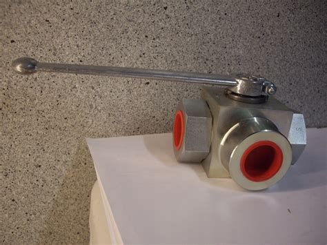 Zawór hydrauliczny kulowy trójdrożny DN25 1 12230224722 oficjalne