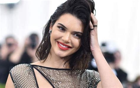 Kendall Jenner Height Weight Waist And Hip Measurements Think Different