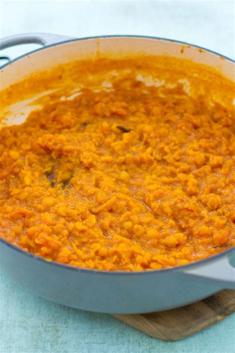 Easy Yellow Split Pea And Spinach Dhal Vegan Easy Peasy Foodie
