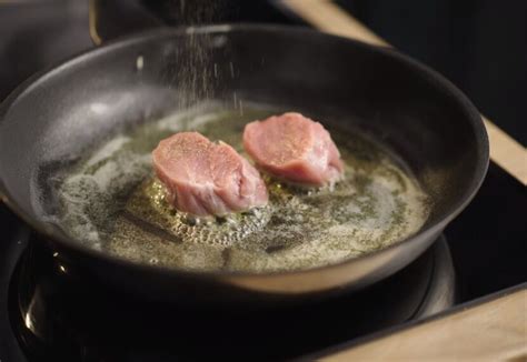 Cooking With Beef Fat Vs Pork Fat Who Wins In The Kitchen