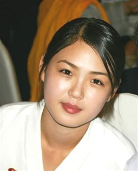 2005년 17살 나이로 한국 왔었던 리설주 과거 모습