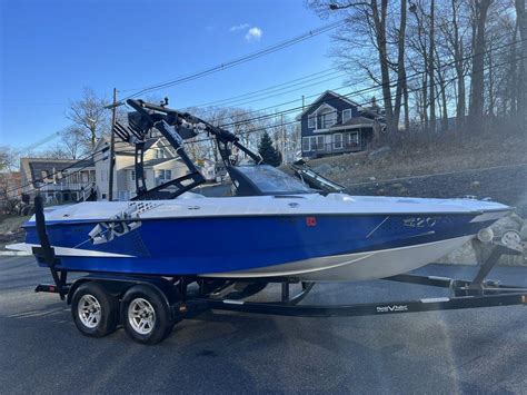 Used 2011 Axis A20 07849 Lake Hopatcong Boat Trader
