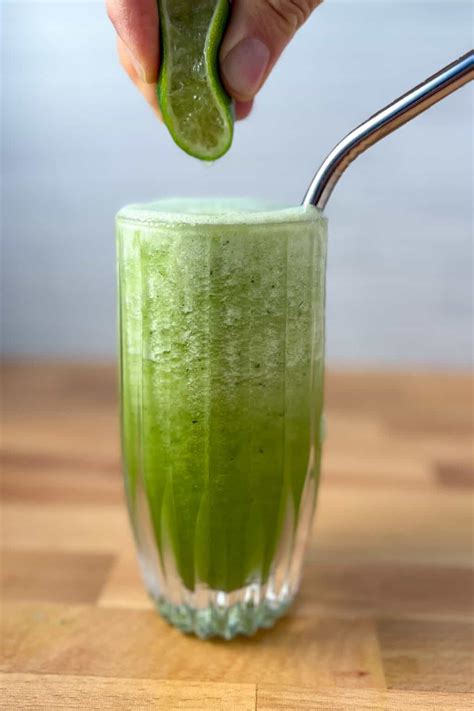 The Best Celery Smoothie Daniels Plate