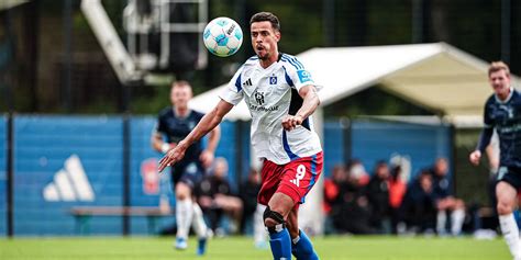 Bitter Hsv Stürmer Robert Glatzel Fällt Monatelang Aus Radio Hamburg