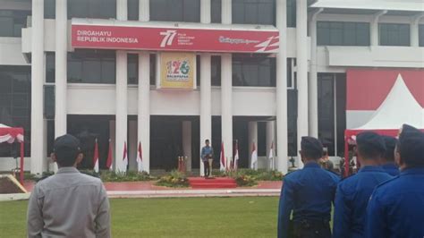 Wali Kota Pimpin Upacara HUT Satuan Damkar Satpol PP Dan Satlinmas Di Rangkai Pemusnahan