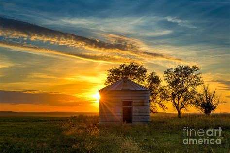 Grain Bin At Sunset Photograph By Kendra Perry Koski Fine Art America