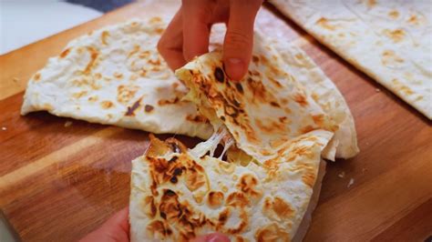 Рецепт смачного сніданку з лаваша — лише три інгредієнти Читайте на Ukr Net