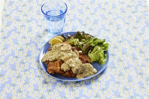 Pork Schnitzel With Mushroom Gravy Punchfork