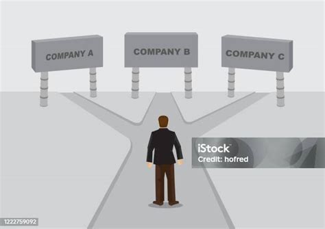 오른쪽 경력 만화 벡터 일러스트를 선택하는 크로스 로드에 서있는 노동자 갈림길에 대한 스톡 벡터 아트 및 기타 이미지 갈림길