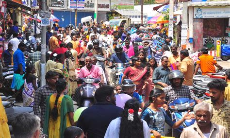 நாகர்கோவிலில் கடை வீதிகளில் குவிந்த பொதுமக்கள் Kanyakumari News