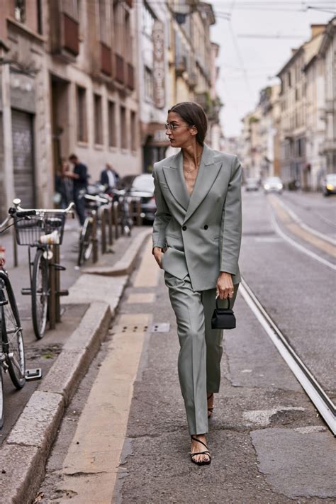 Еnsemble Veste Pantalon Pour Femme La Solution Vestimentaire Parfaite