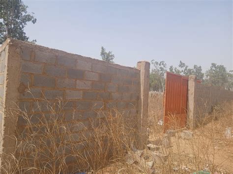 A Vendre Superbe Terrain De 3056m² Au Cœur De La Station Balnéaire De