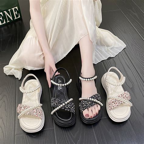 ₪74 סנדלים יוקרה נשים עקבים לוליטה קיץ חדשה נעל אישה נוחה נעלי חתונה לנשים טרנד כלה נעלי בית