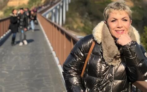 La vita di Rosanna Banfi chi è Età marito figli e malattia Controcopertina