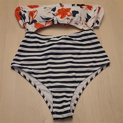 Cupshe Swim Like New Cupshe Striped And Floral Onepiece Bathing