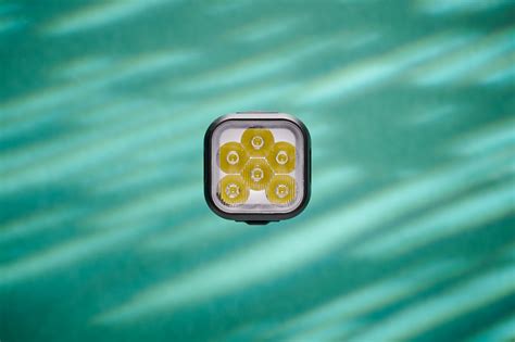 The Knog Blinder 1300 Night Light Is A Quality Helmet Light For Under £