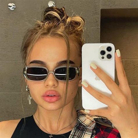 🎀valya🎀 Youtube