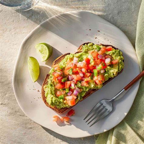 10 Easy Breakfast Toast Recipes