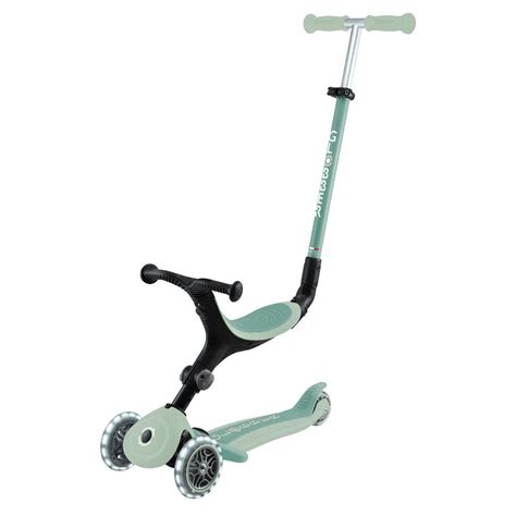 Globber Go Up Active Lights Pistachio | wehkamp