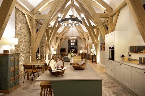 9 Barn Conversion Lighting Ideas For A Bright And Cosy Home Homebuilding