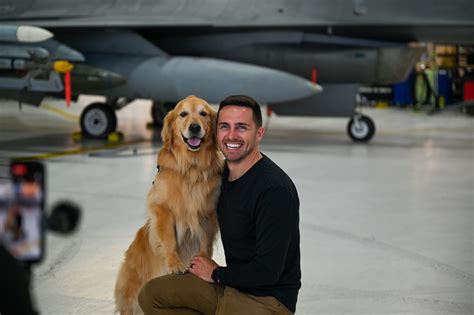 Dvids Images Golden Retriever Life Tours 113th Wing Dcang [image
